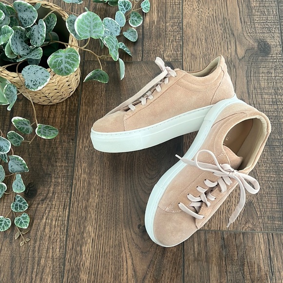 Clarks | Shoes | Clarks Plus Cushion Pink Suede Platform Sneakers ...
